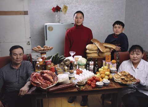 Peter Menzel - Angkor Photo Festival & Workshops